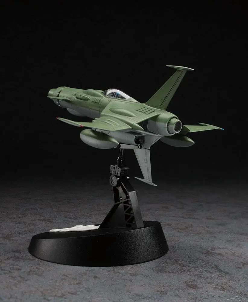 Hasegawa - 64501 (CW01) - Space Pirate Captain Harlock Space Wolf SW ...