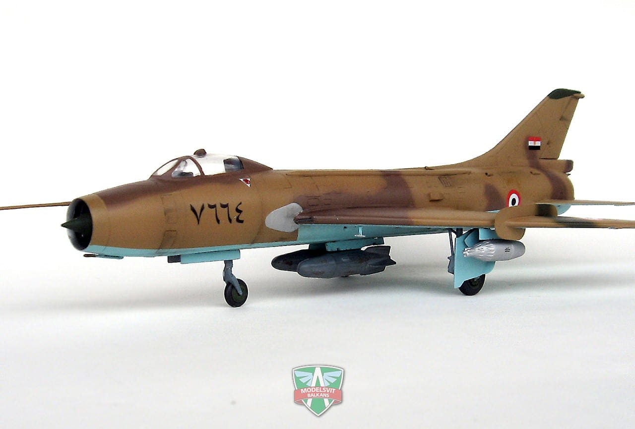 Modelsvit - 72002 - Sukhoi Su-7BMK (Export version) - 1/72 Scale Model