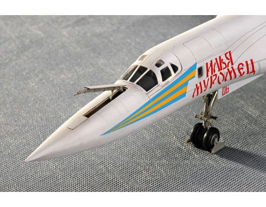 Trumpeter - 01620 - TU-160 "BLACKJACK" BOMBER - 1/72 Scale Model