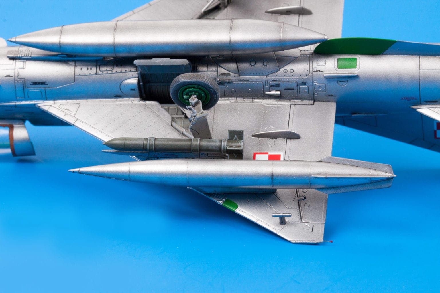 Eduard - 70141 - MiG-21MF interceptor (Profipack) - 1/72 Scale Model