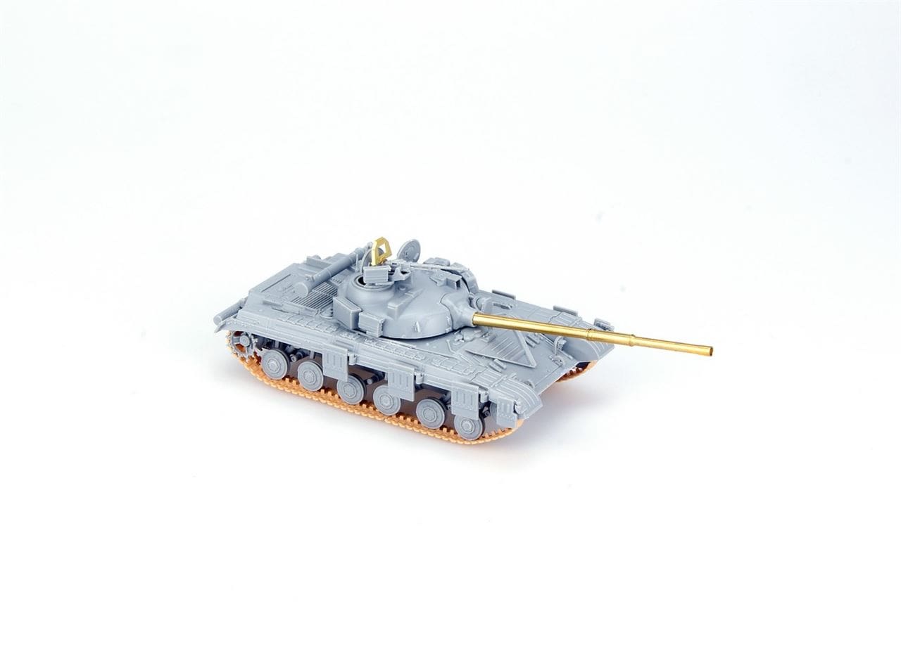 ModelCollect - UA72012 - T-64 Main Battle Tank M1972 - 1/72 Scale Model